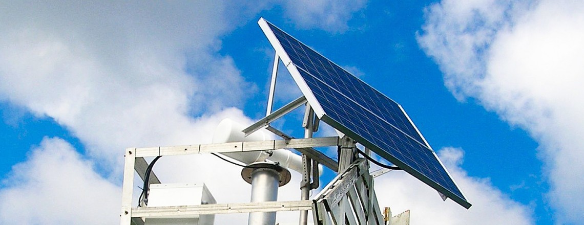 Solar Powered Systems | Marine Navigation